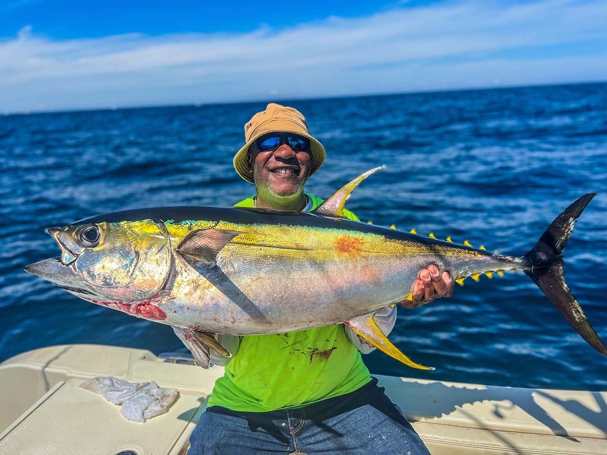 On The Hunt: Tuna South Of Block - The Fisherman